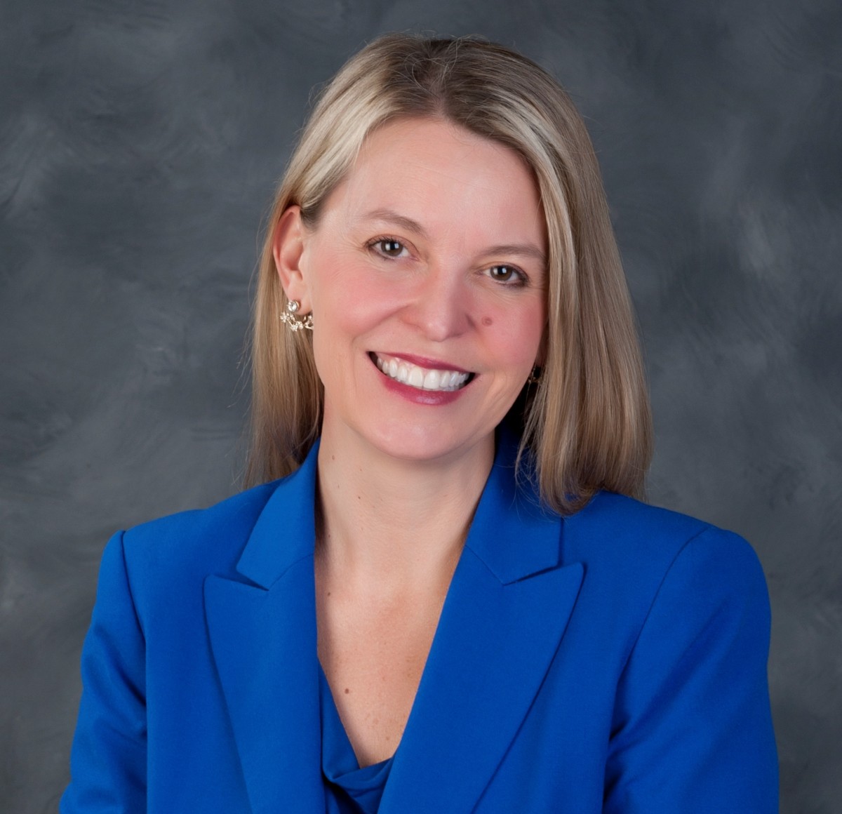 Meet Our Staff - Holland Connections